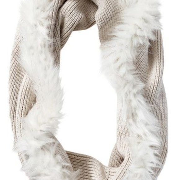 CAbi | Accessories | Cabi Twist Scarf | Poshmark